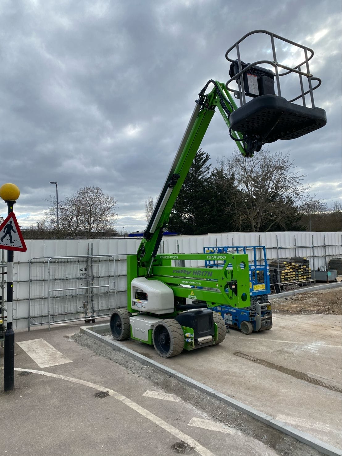 NiftyLift HR17N | Advanced Access Platforms