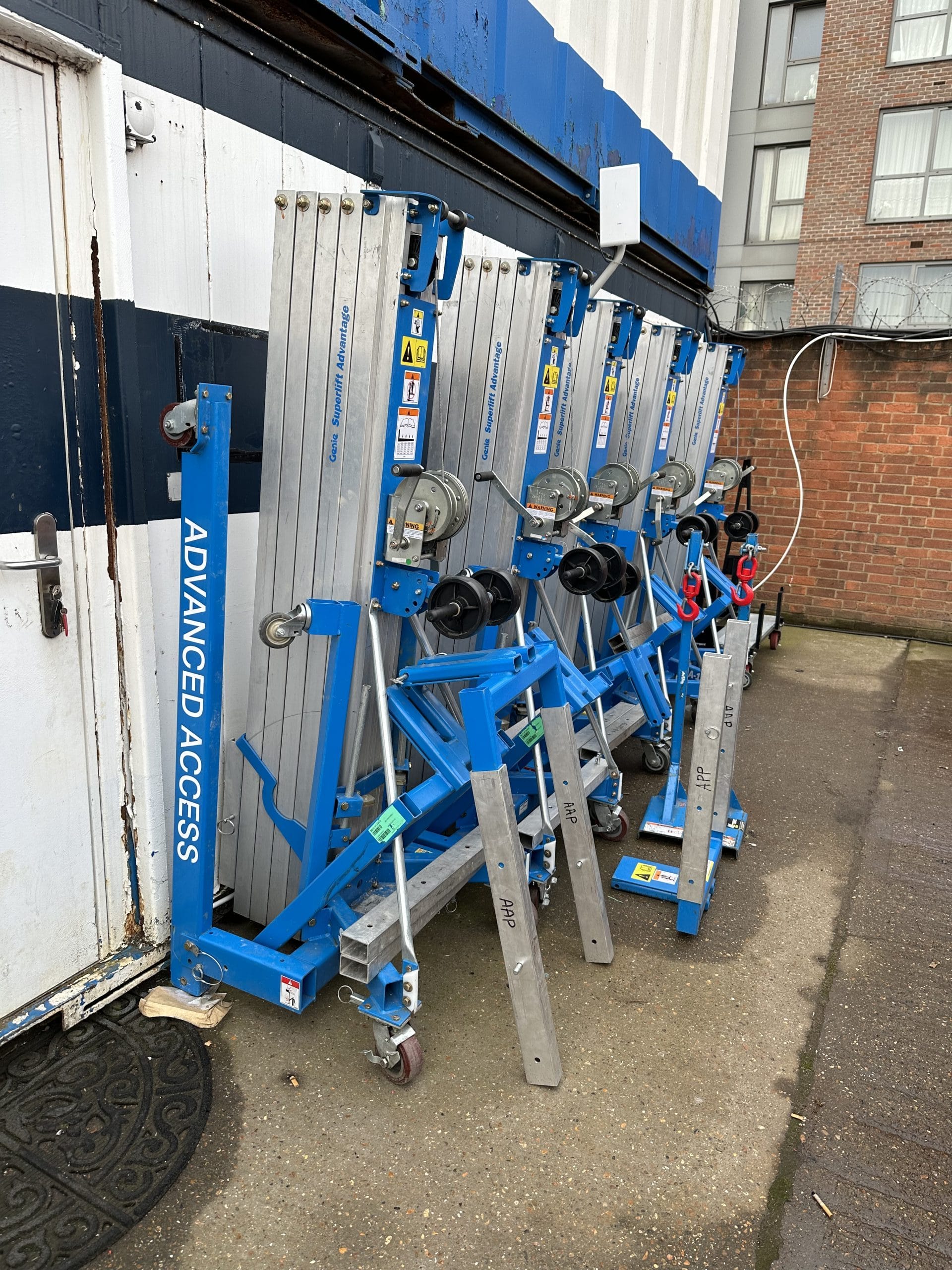 Genie SLA 25 | Advanced Access Platforms